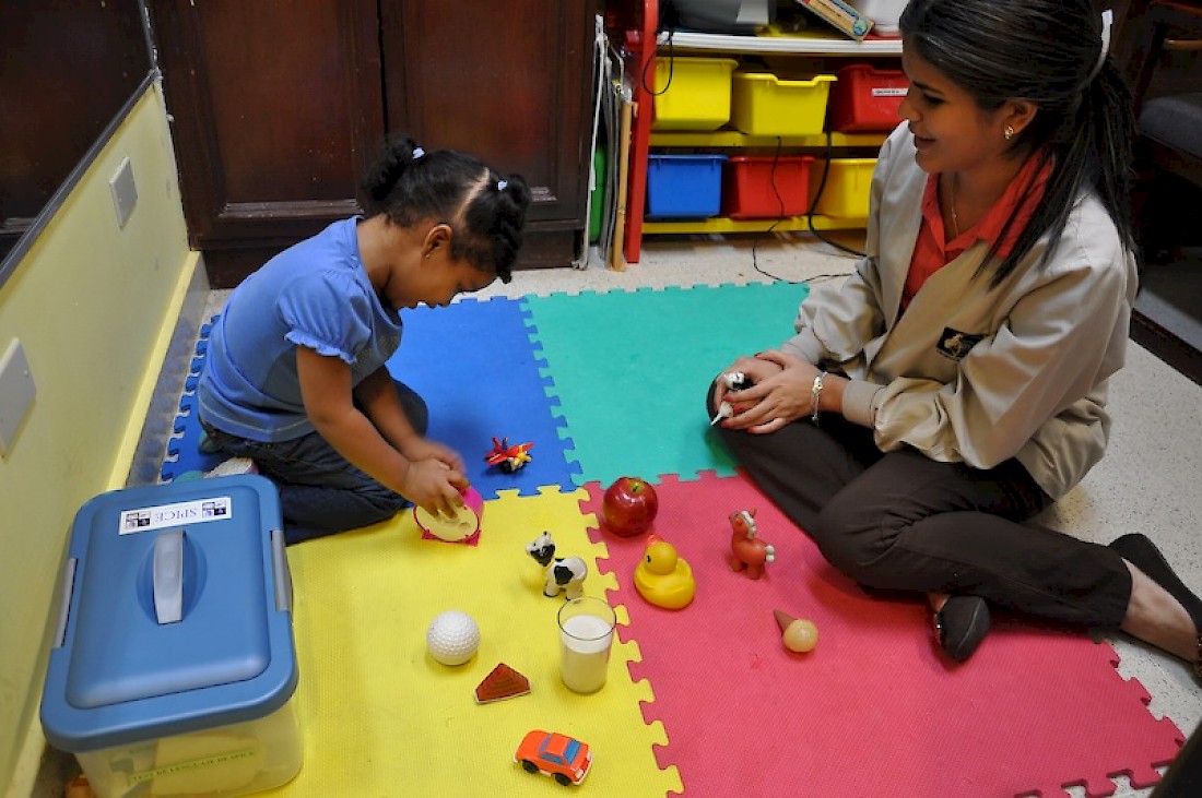 Terapia de Reeducación | Clínica Crespo Panamá.